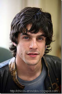 los mejores modelos masculinos: Actor Famoso